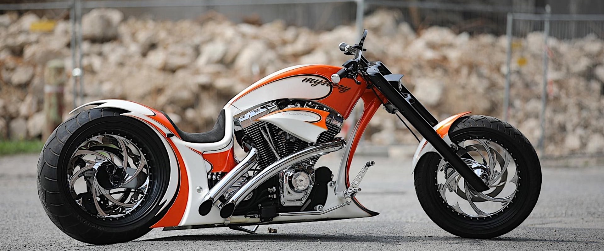 Customizable Options: Exploring the World of Steel Motorcycles