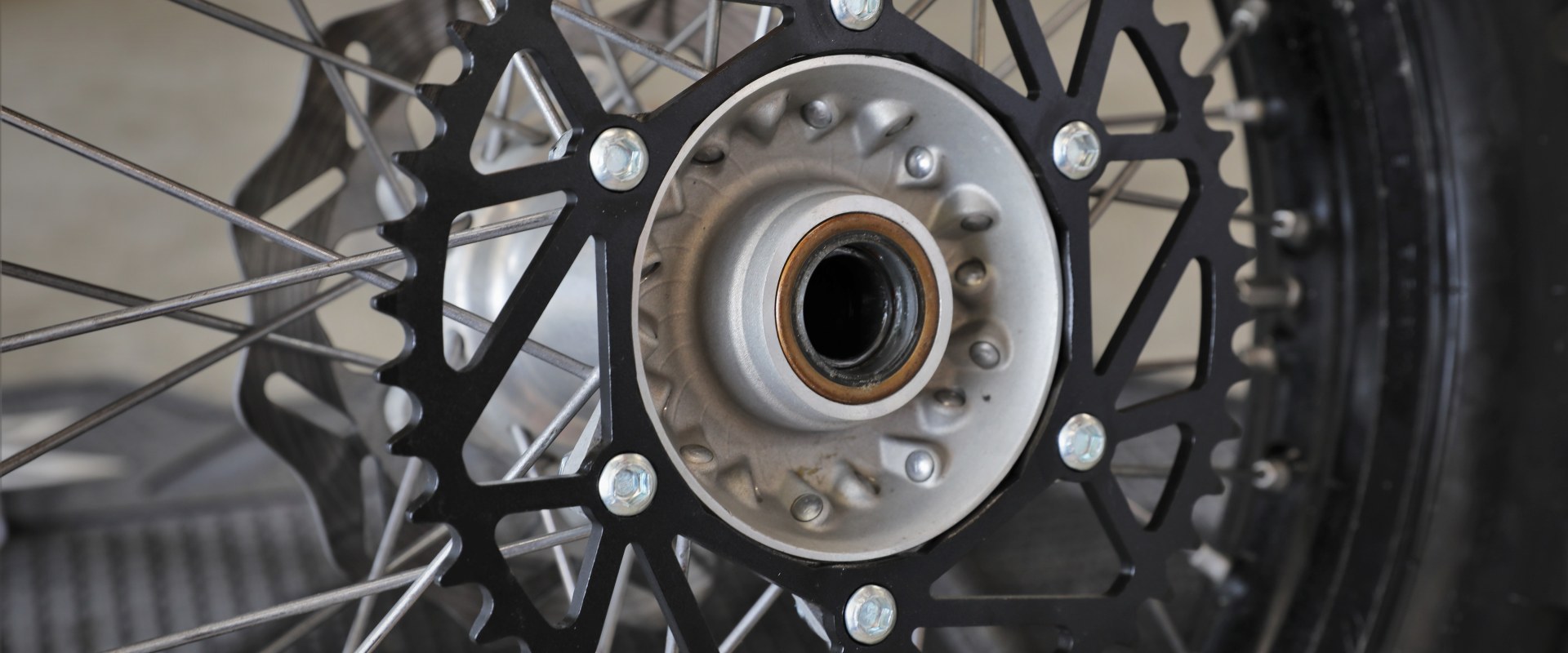 The Benefits of Steel Motorcycles: A Comprehensive Look at Durability ...